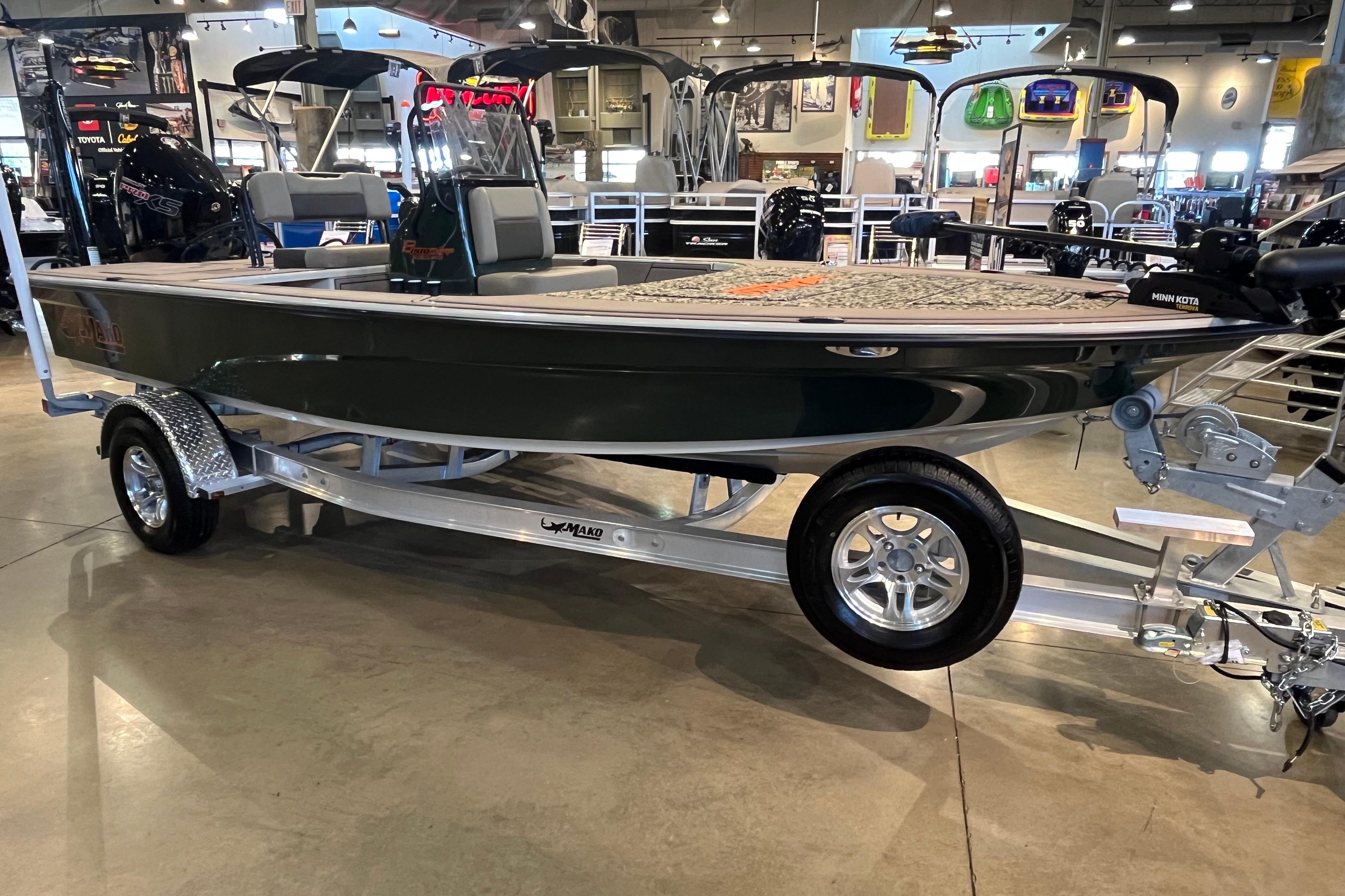 2025 MAKO 18 PRO SKIFF BACKWATER EDITION | Bass Pro Shops